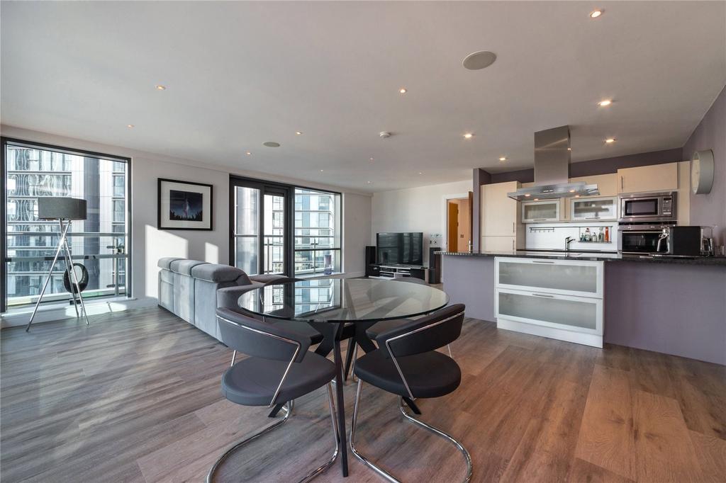 Discovery Dock Apartments East, 3... 3 bed flat - £1,250,000