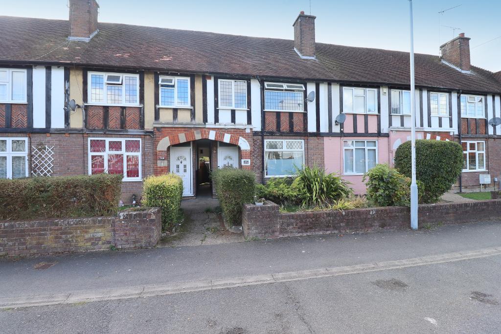 Limbury Road, Leagrave, Luton... 2 bed terraced house - £275,000