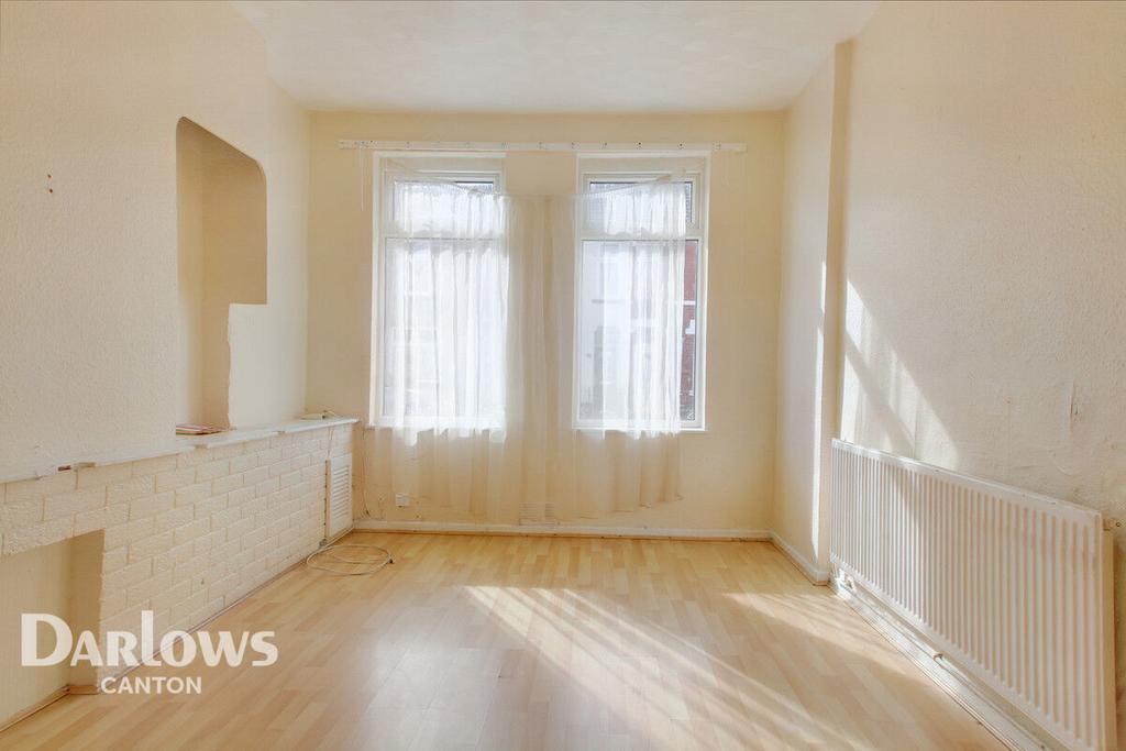 Somerset Street, Cardiff 3 bed terraced house - £190,000