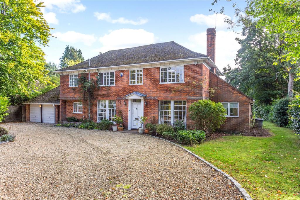 Jordans Lane, Jordans, Beaconsfield... 5 bed detached house - £1,750,000