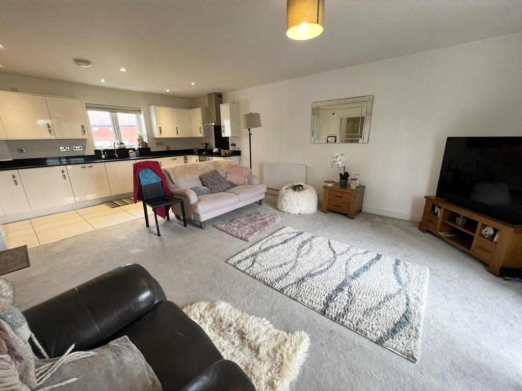Parkgate Mews, Shirley 2 bed apartment - £265,000