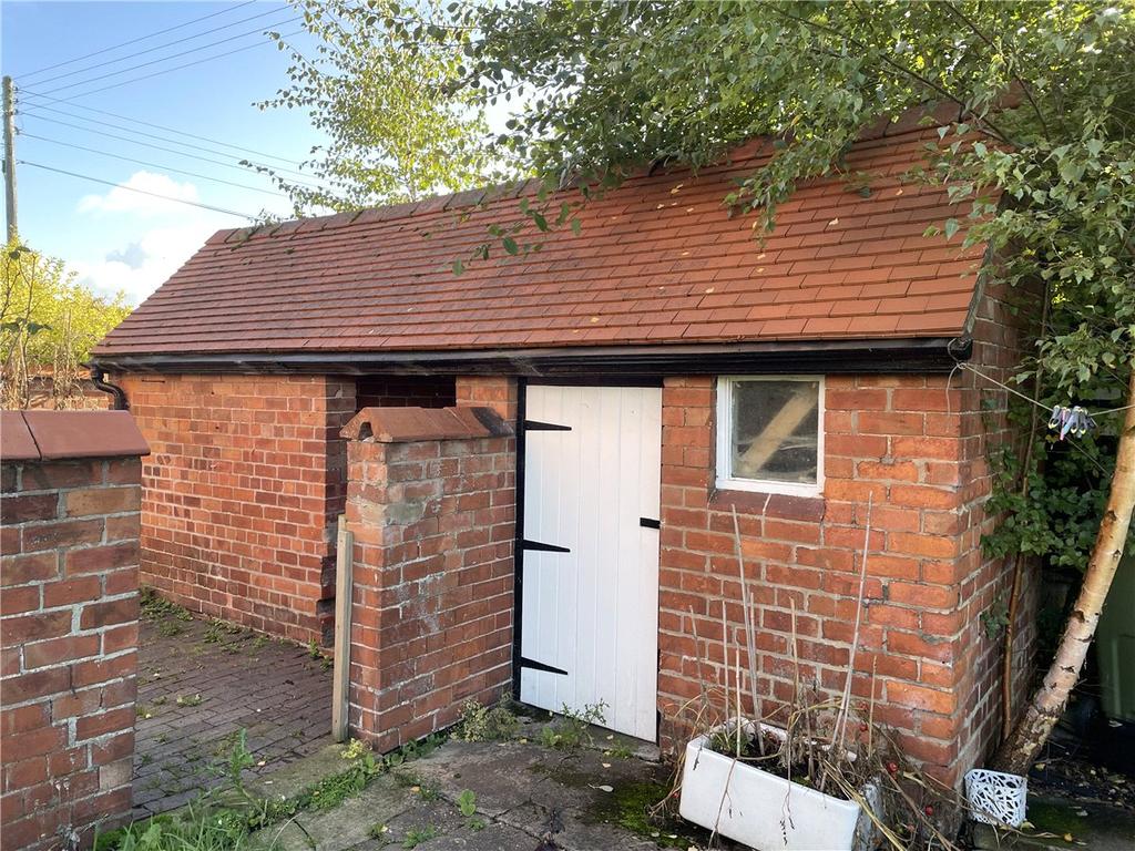 Overton Road, Penley, Wrexham, LL13 3 bed property - £900 pcm (£208 pw)