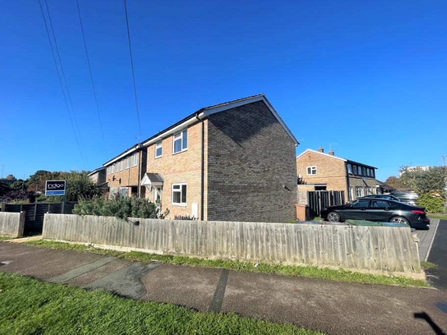 High Street, Luton, LU4 9LJ 3 bed detached house - £1,300 pcm (£300 pw)