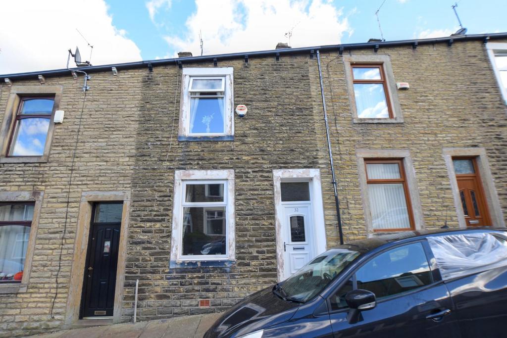 Portland Street, Colne 2 bed terraced house - £84,950
