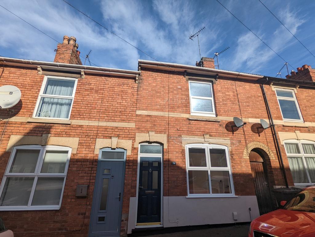 Melton Street, Kettering, NN16 3 bed terraced house - £825 pcm (£190 pw)