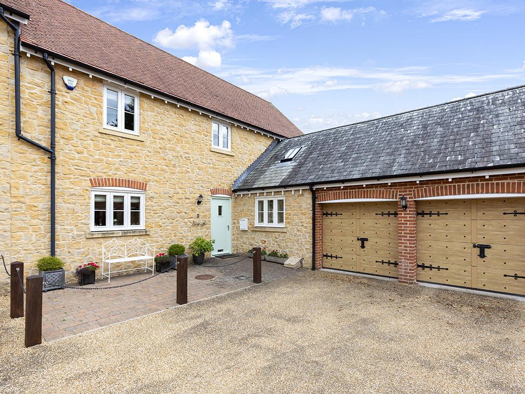 Abbotts Court, Priestlands Lane... 3 bed semi-detached house - £700,000
