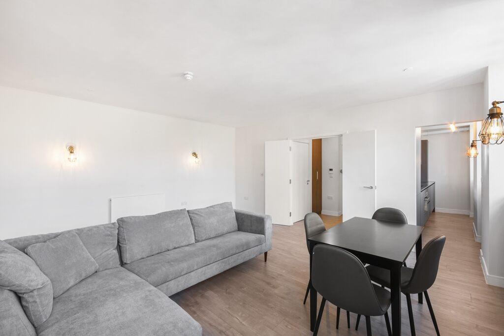 Calico Lofts, London E1 2 bed apartment - £699,950