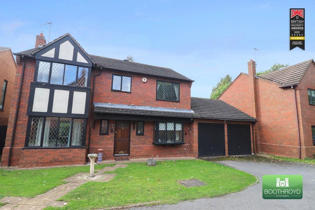 Mayfield Drive, Kenilworth 4 bed detached house - £725,000