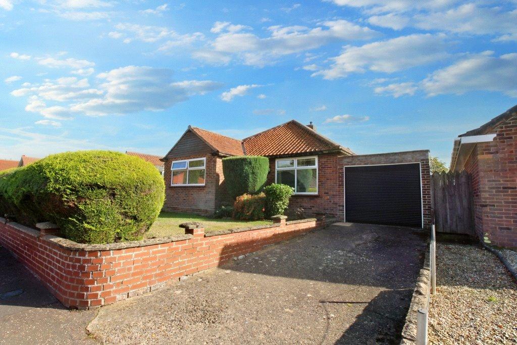 Westwood Drive, Hellesdon, Norwich... 3 bed bungalow - £270,000