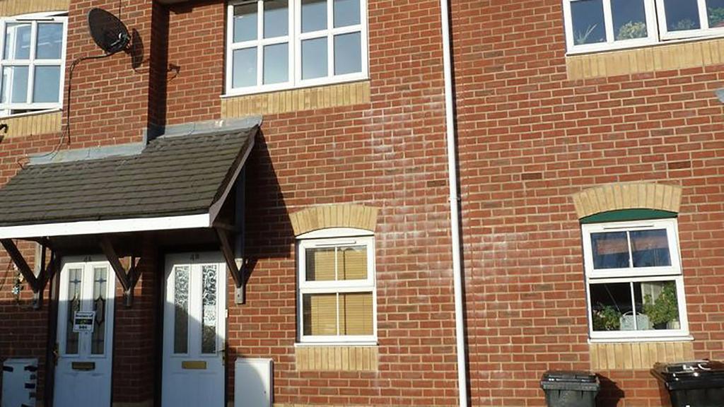 Southbourne, Bournemouth BH6 2 bed terraced house - £1,295 pcm (£299 pw)