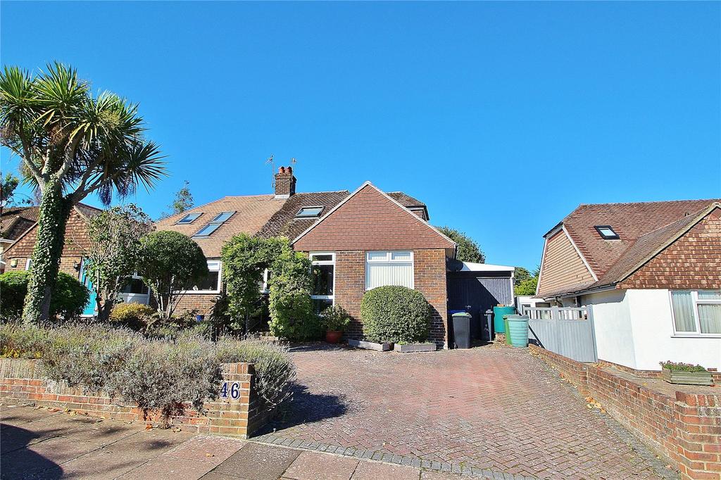 Vale Avenue, Worthing, West Sussex, BN14 3 bed bungalow - £480,000