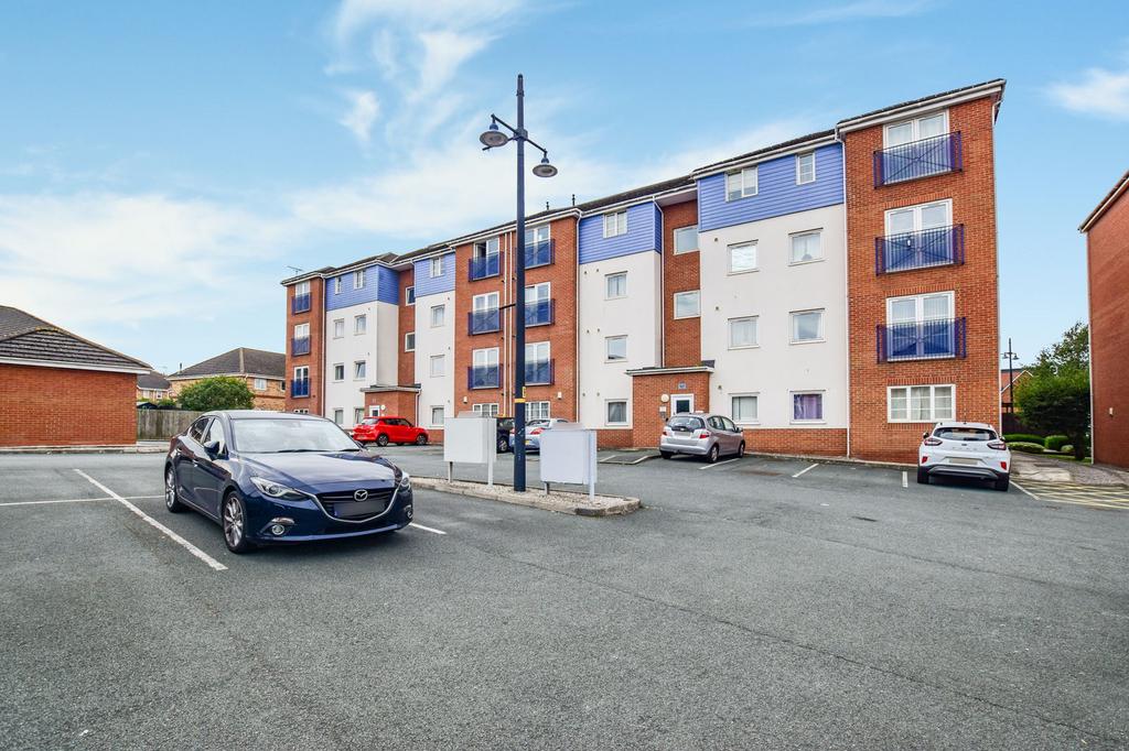 Old Coach Road, Runcorn 1 bed apartment - £65,000