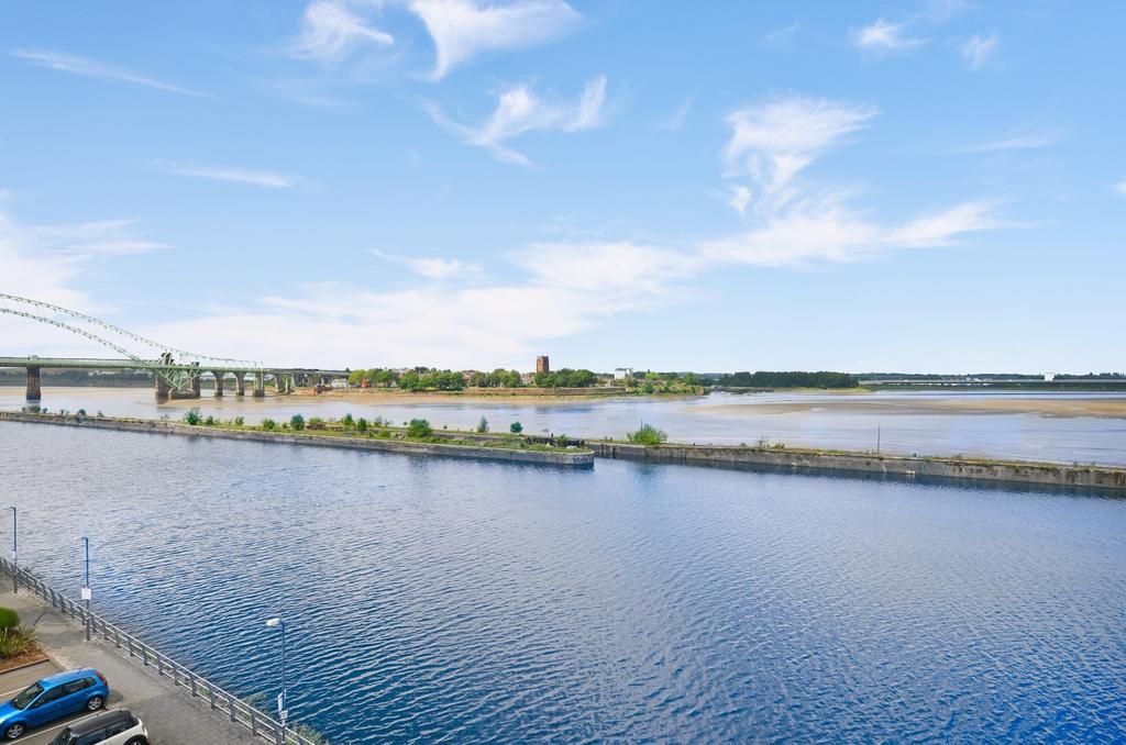 The Decks,Runcorn,WA7 1GG 2 bed flat - £650 pcm (£150 pw)