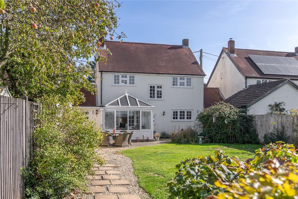 Cornish Hall End, Braintree, Essex, CM7 4 bed detached house for sale ...