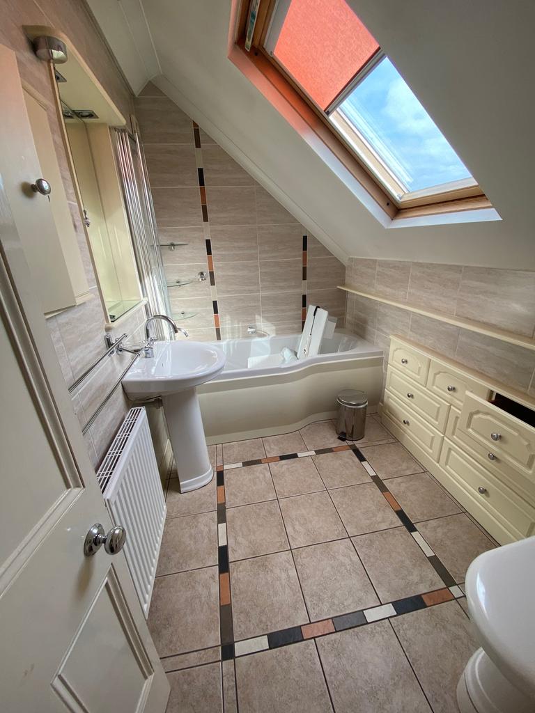Nether Hall Road, Doncaster 2 bed flat - £650 pcm (£150 pw)