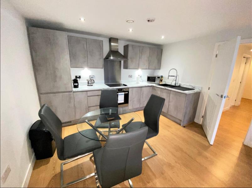 VICTORIA RIVERSIDE, HUNSLET, LEEDS... 2 bed apartment - £1,100 pcm (£ ...