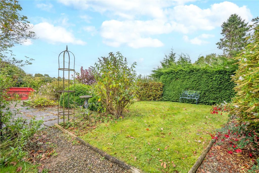 2 Lanes End, Farlow, Kidderminster... 3 bed detached house - £400,000