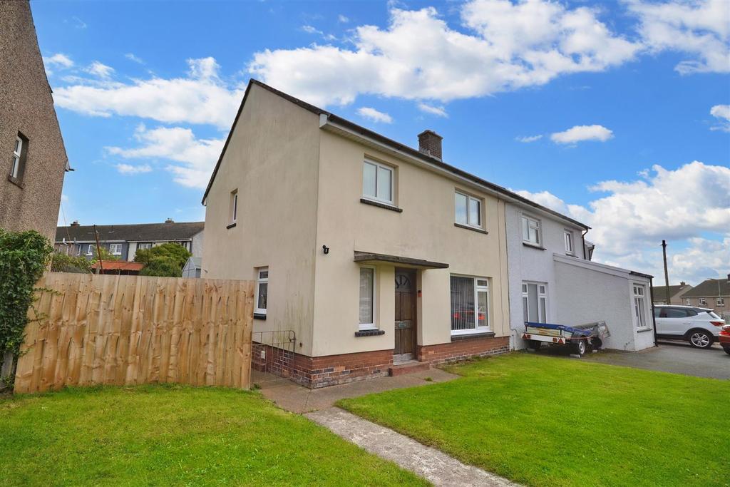 Hakin, Milford Haven 3 bed semi-detached house - £130,000
