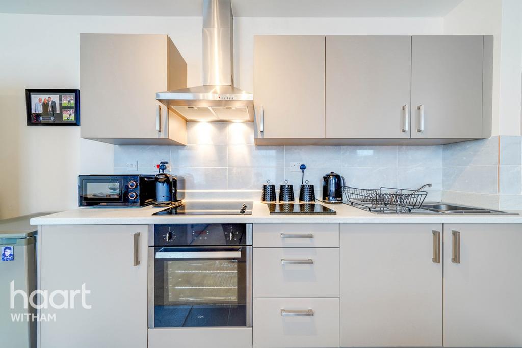 Crittall Road, Witham 1 bed apartment - £140,000