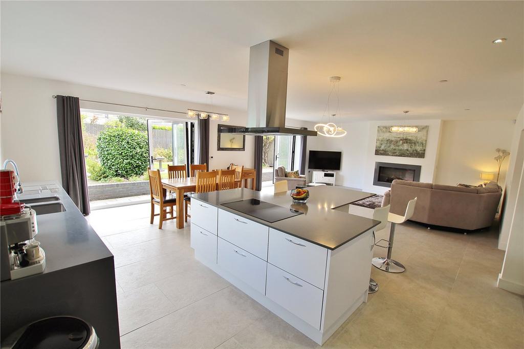 Fidlas Road, Llanishen, Cardiff, CF14 5 bed bungalow for sale - £825,000