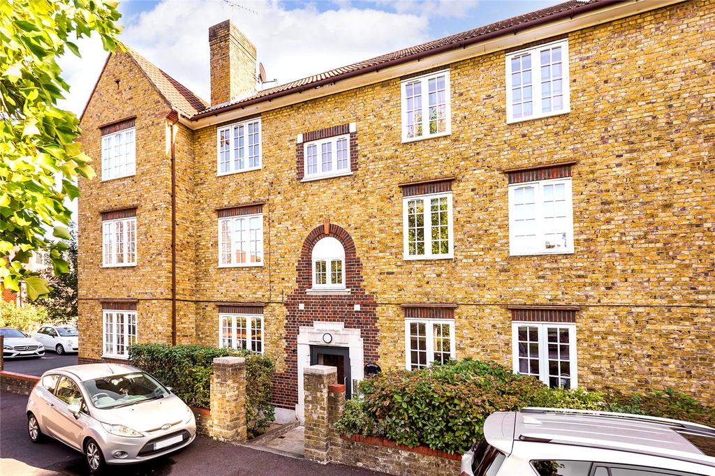 Waterloo Court, Frogmore, London 2 bed flat - £390,000