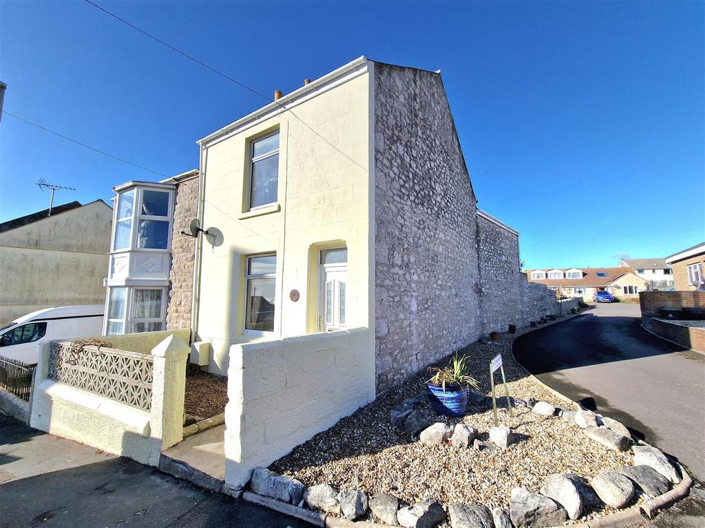 Avalanche Road, Southwell, Portland 3 bed house - £250,000