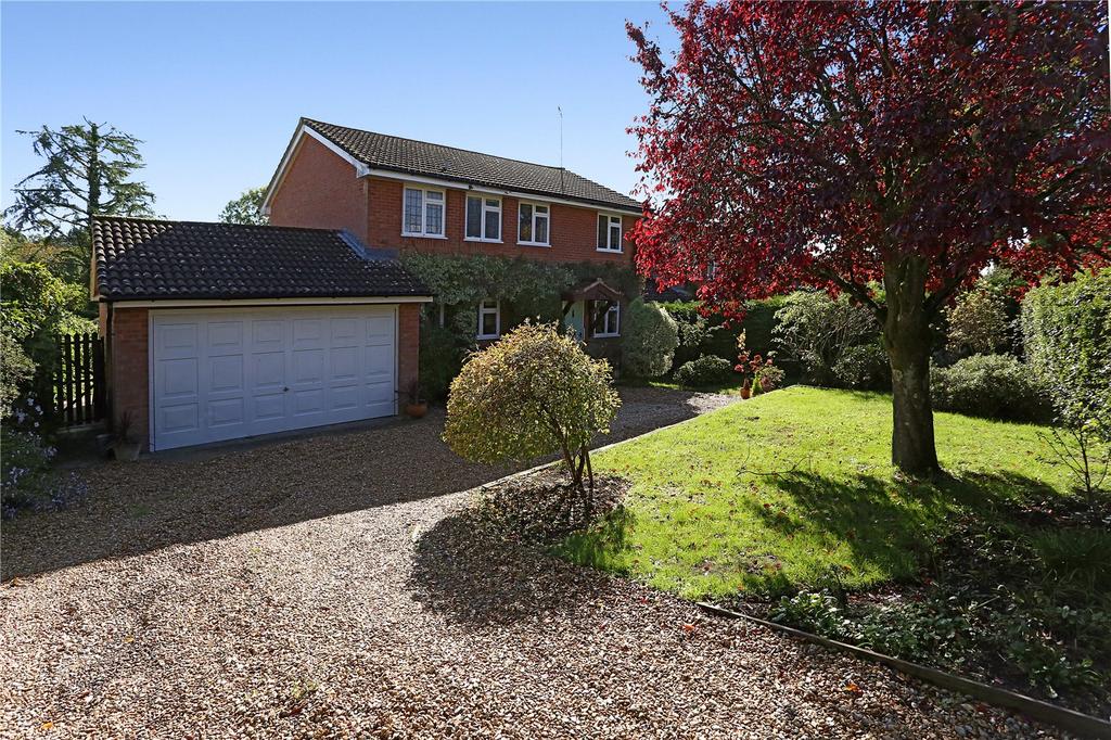 Lickfolds Road, Rowledge, Farnham, Surrey, GU10 4 bed detached house ...