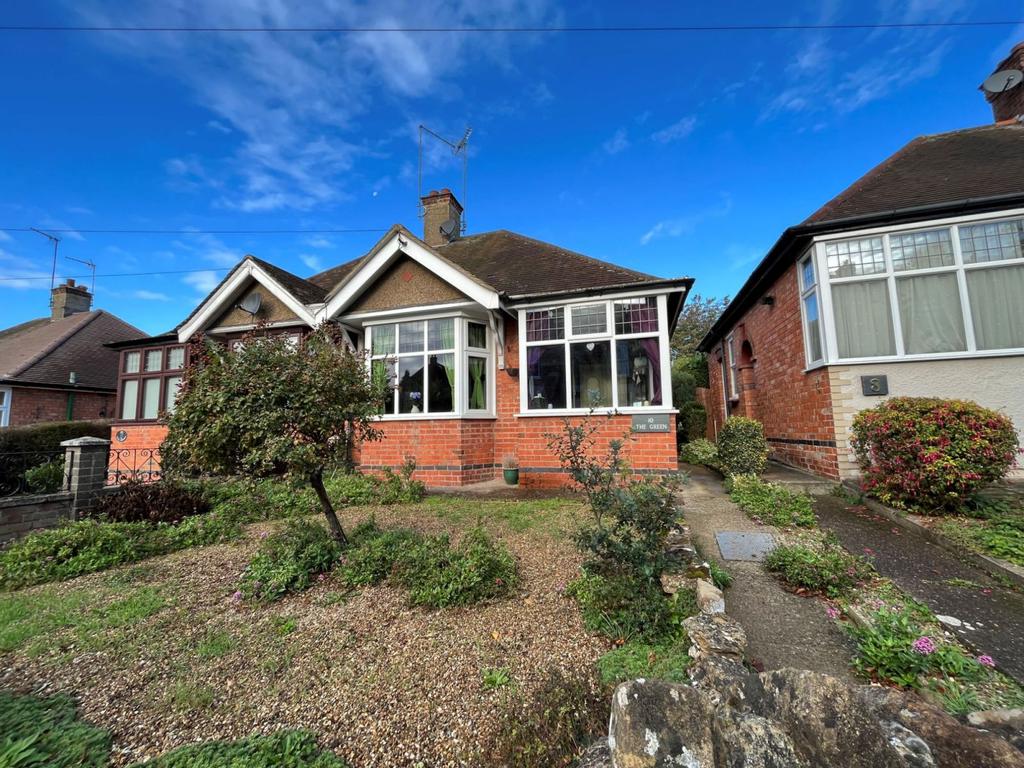 The Green Kingsthorpe Village Northampton Nn2 6qd 2 Bed Semi Detached