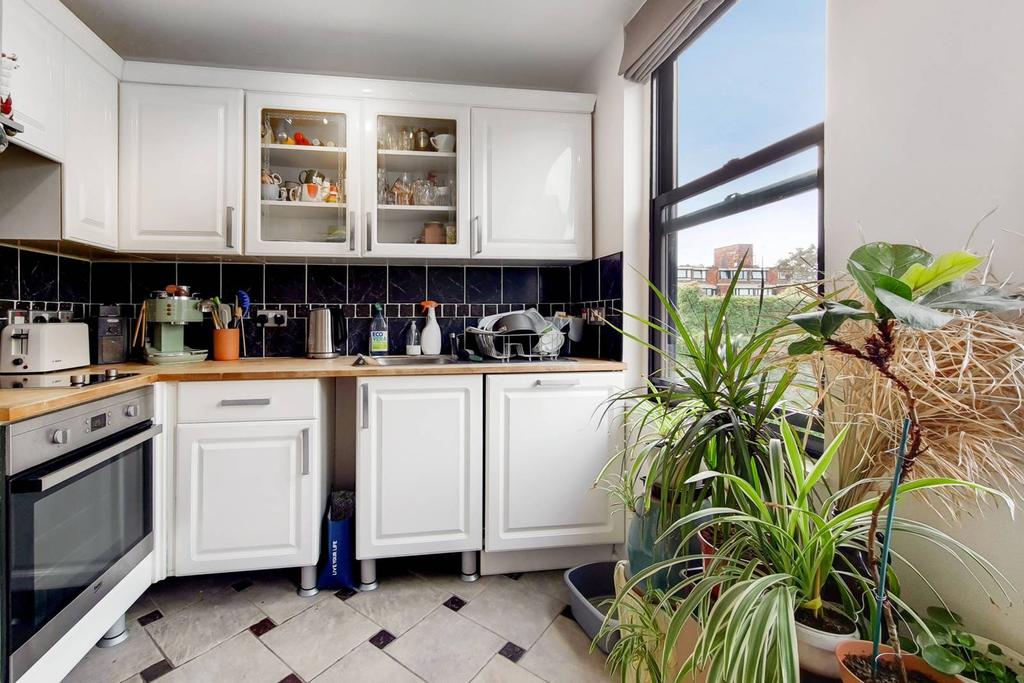 Rampayne Street, Pimlico, London, SW1V 1 bed flat - £480,000