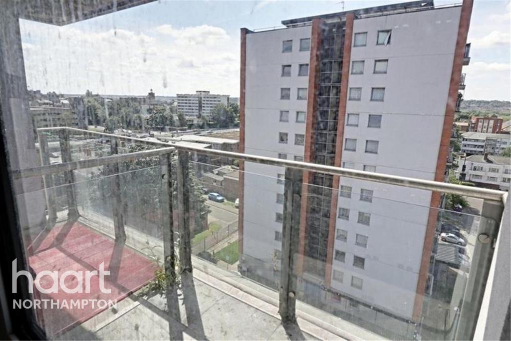 Newlife Apartments Northampton 2 bed flat - £800 pcm (£185 pw)