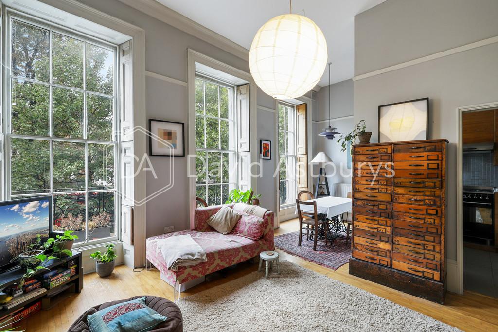 Compton Terrace, Islington, London 1 bed flat - £3,000 pcm (£692 pw)