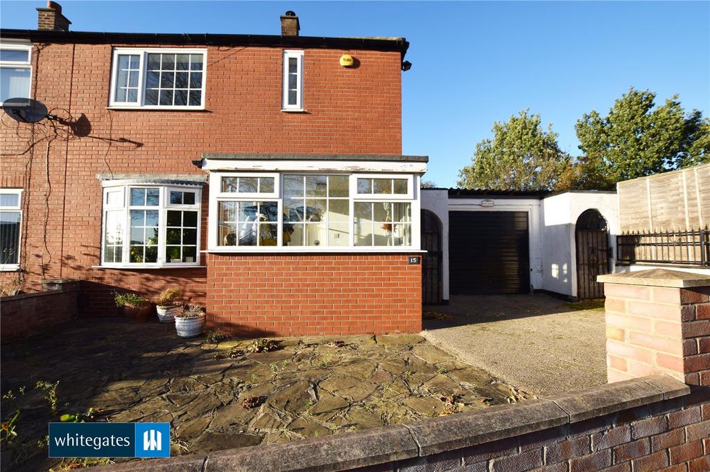 Heights Lane, Leeds, West Yorkshire... 2 bed semi-detached house - £160,000