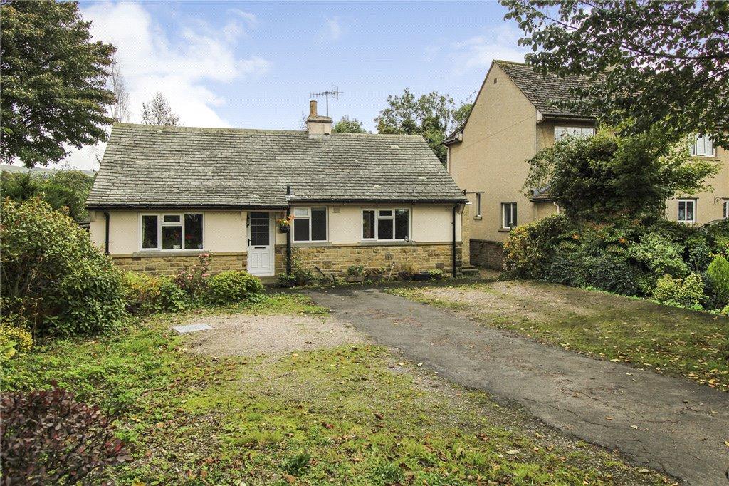 Colne Road, Glusburn, North Yorkshire 2 bed bungalow - £325,000