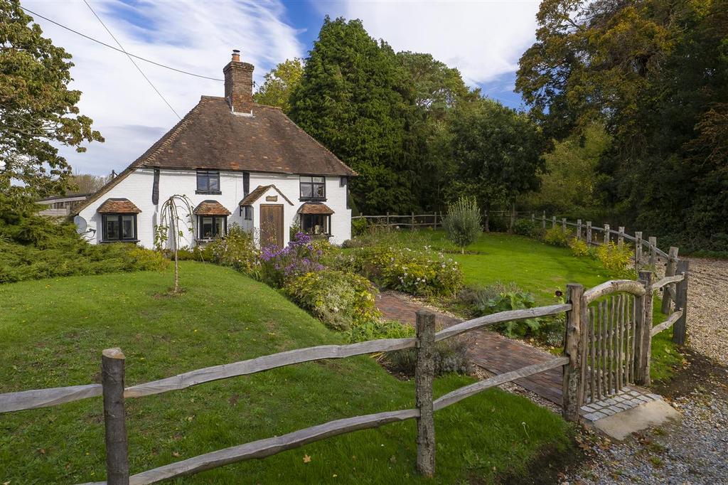 Slips Cottage, Church Hill, Doddington 2 bed detached house - £625,000