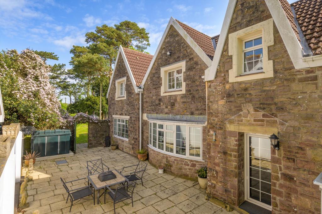 Sandy Lane, Lower Failand, Bristol, BS8 5 bed detached house - £1,050,000