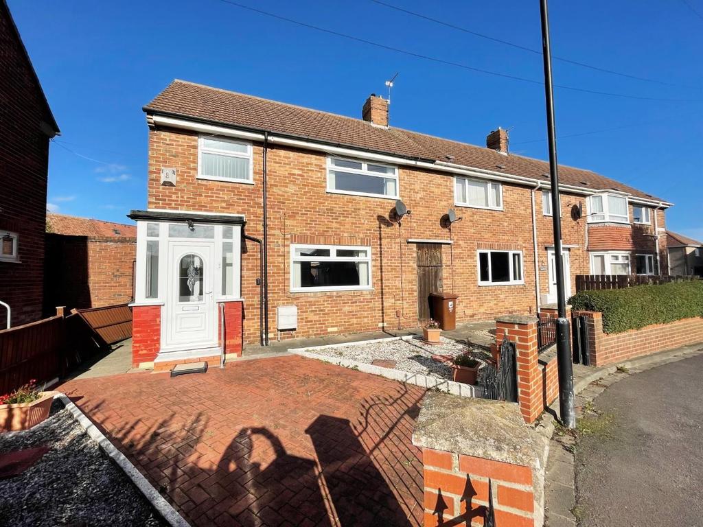 Clifford Close, West View, Hartlepool 3 bed end of terrace house - £80,000