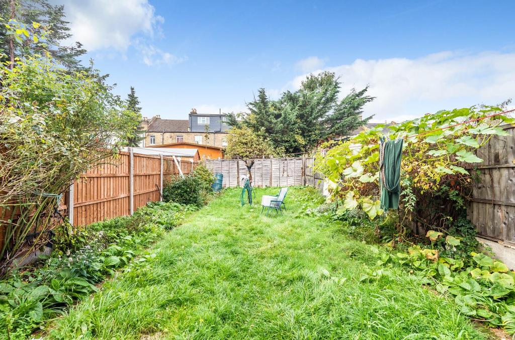 Ardgowan Road, London, SE6 1UU 3 bed house - £625,000