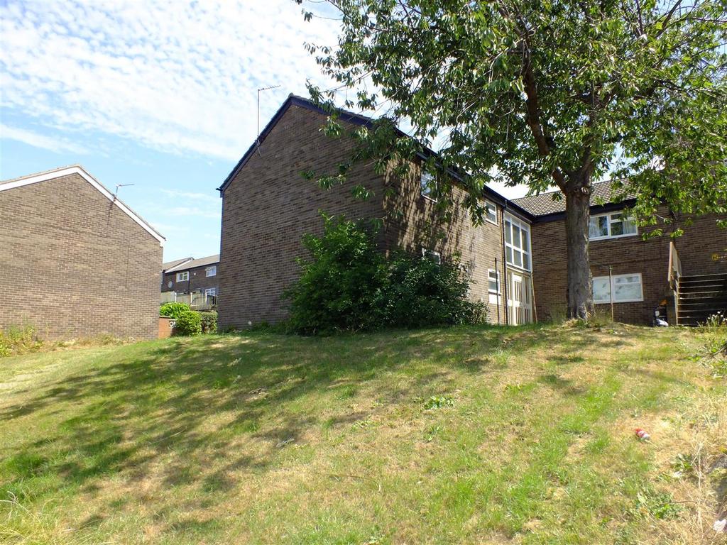 Beckhill Chase, Leeds, West... 1 bed flat - £625 pcm (£144 pw)
