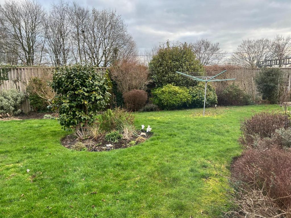 Barn Road, Handsacre, Rugeley 3 bed detached bungalow - £265,000