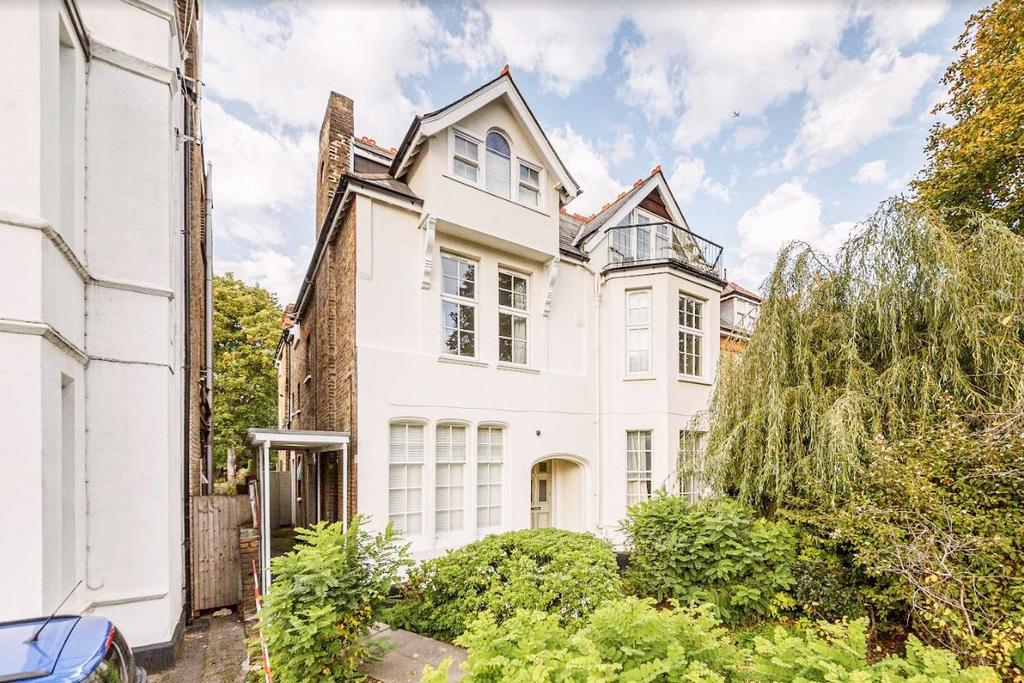 Madeley Road, Ealing, London, W5 1 bed terraced house - £1,600 pcm (£ ...