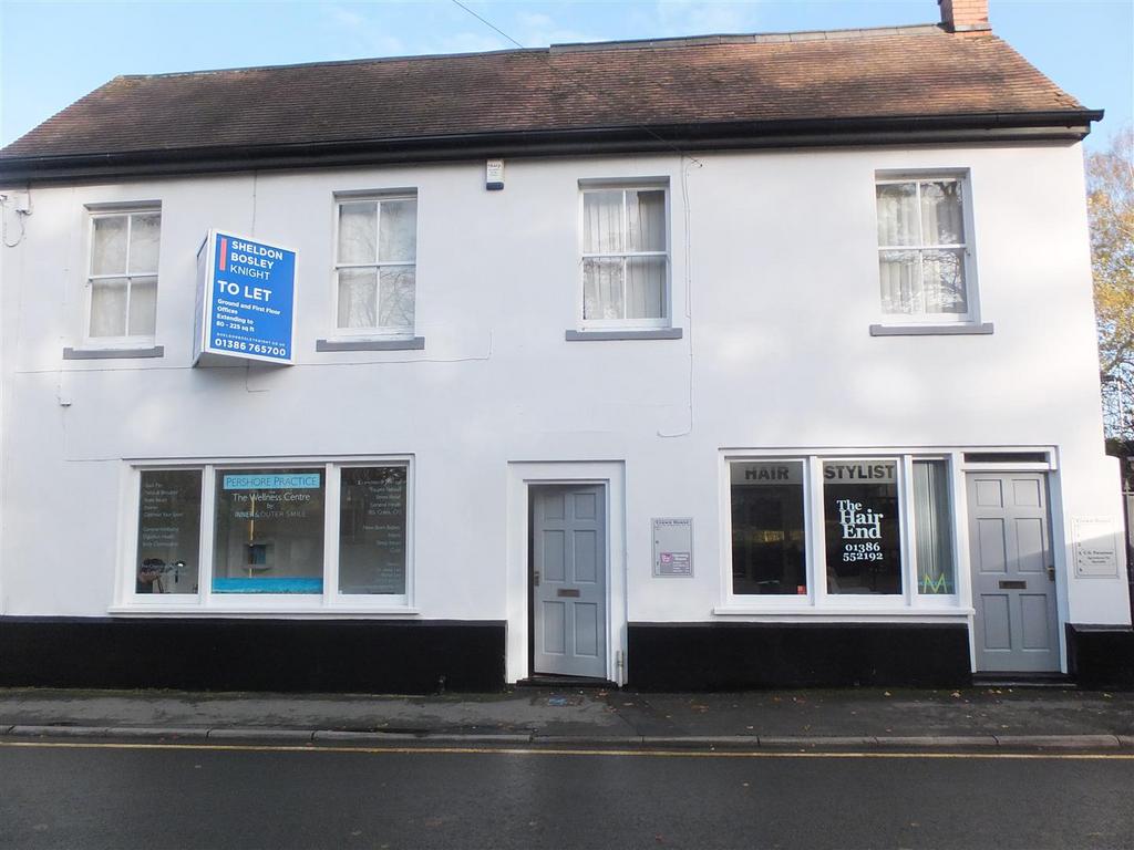Church Row, Pershore Office - £142 pcm (£33 pw)