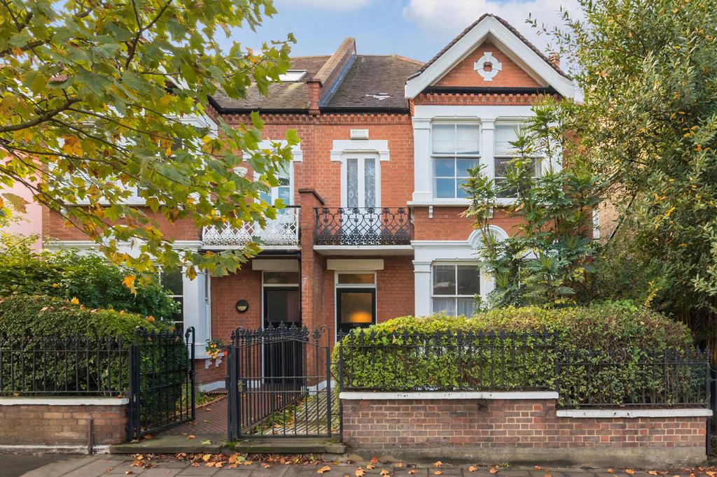 Grove Lane, London, SE5 3 bed terraced house - £1,100,000