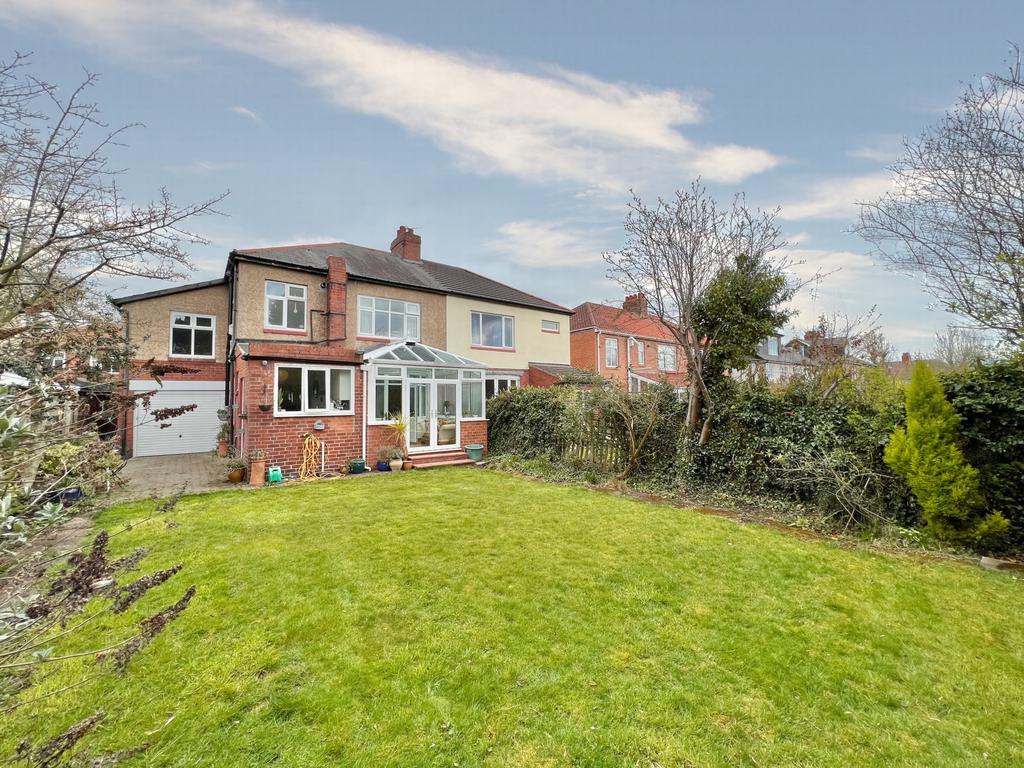Westlands, High Heaton, NE7 4 bed semi-detached house - £350,000