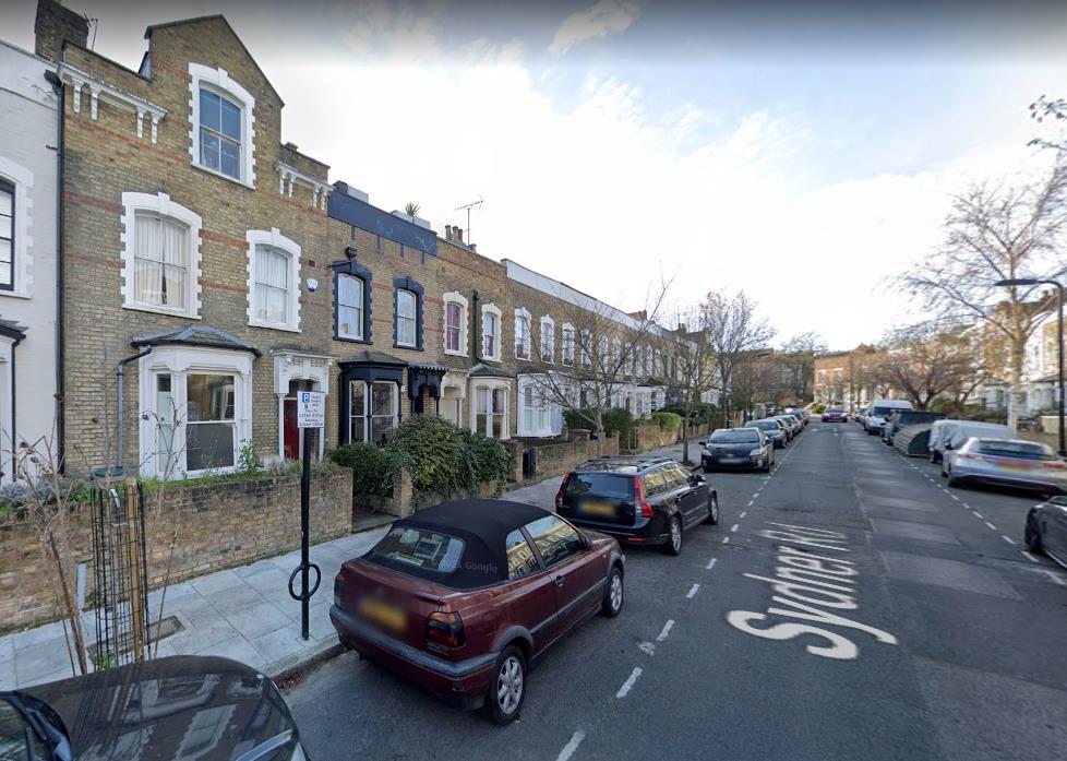 Sydner Road, London 2 bed house - £2,600 pcm (£600 pw)