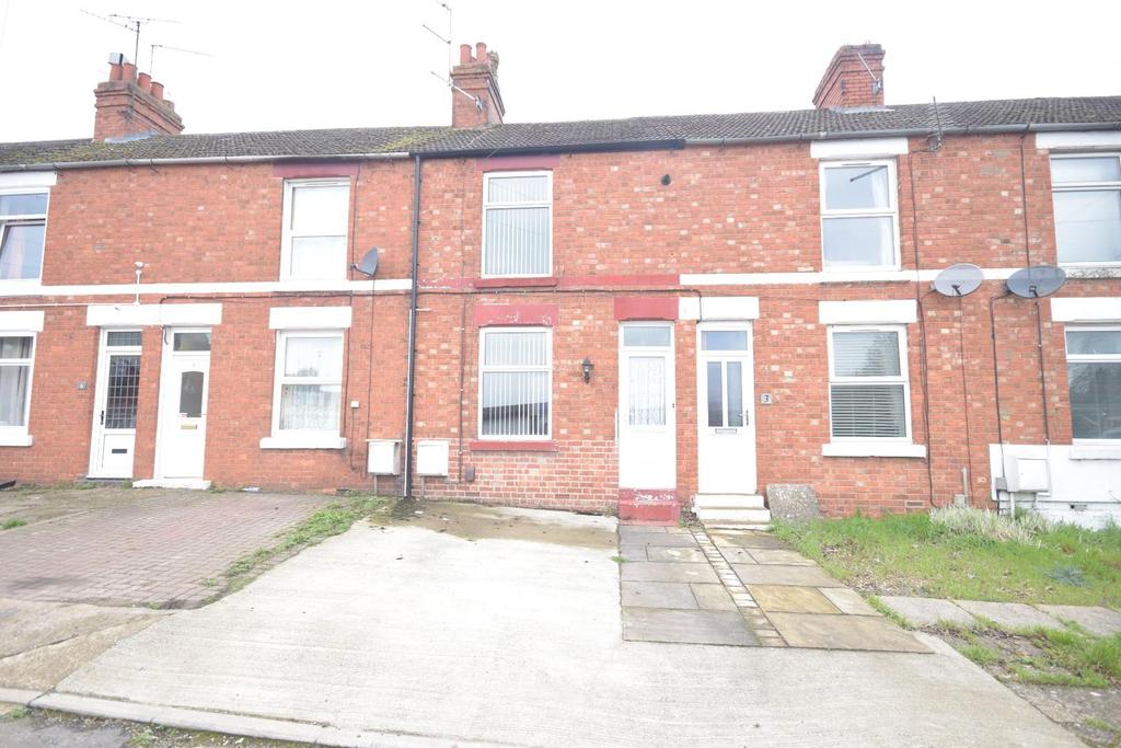 Coronation Avenue, Rothwell 2 bed terraced house - £750 pcm (£173 pw)