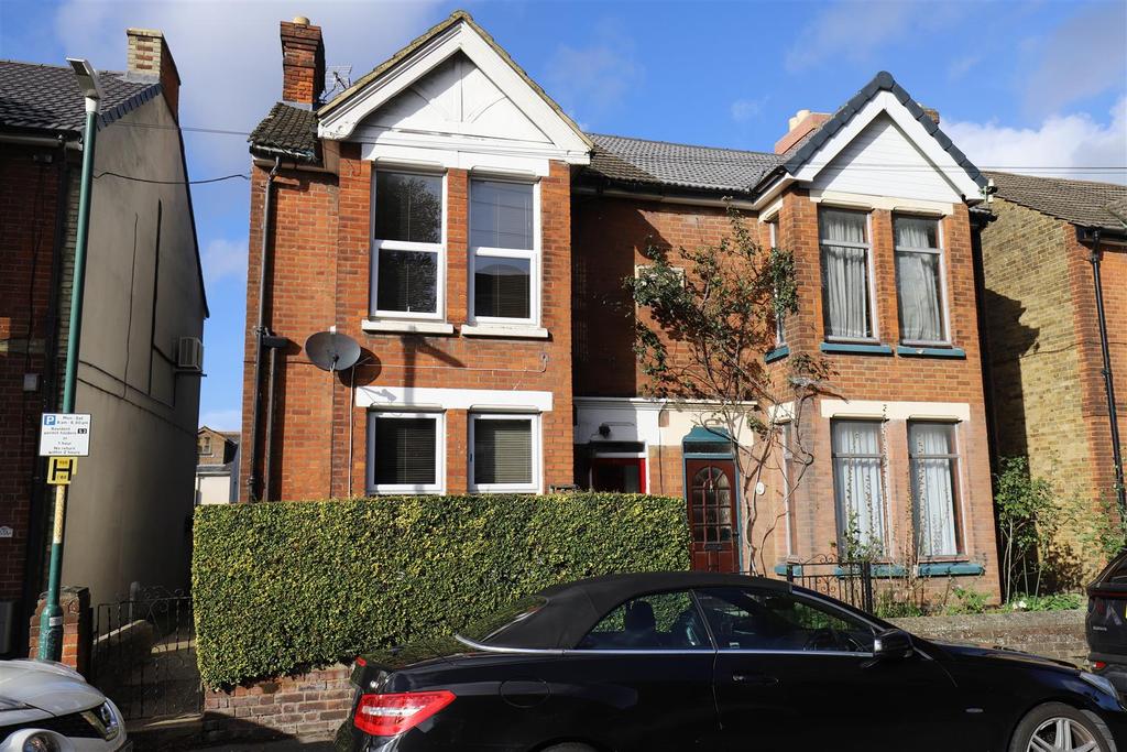 Old Tovil Road, Maidstone 3 bed semi-detached house - £350,000