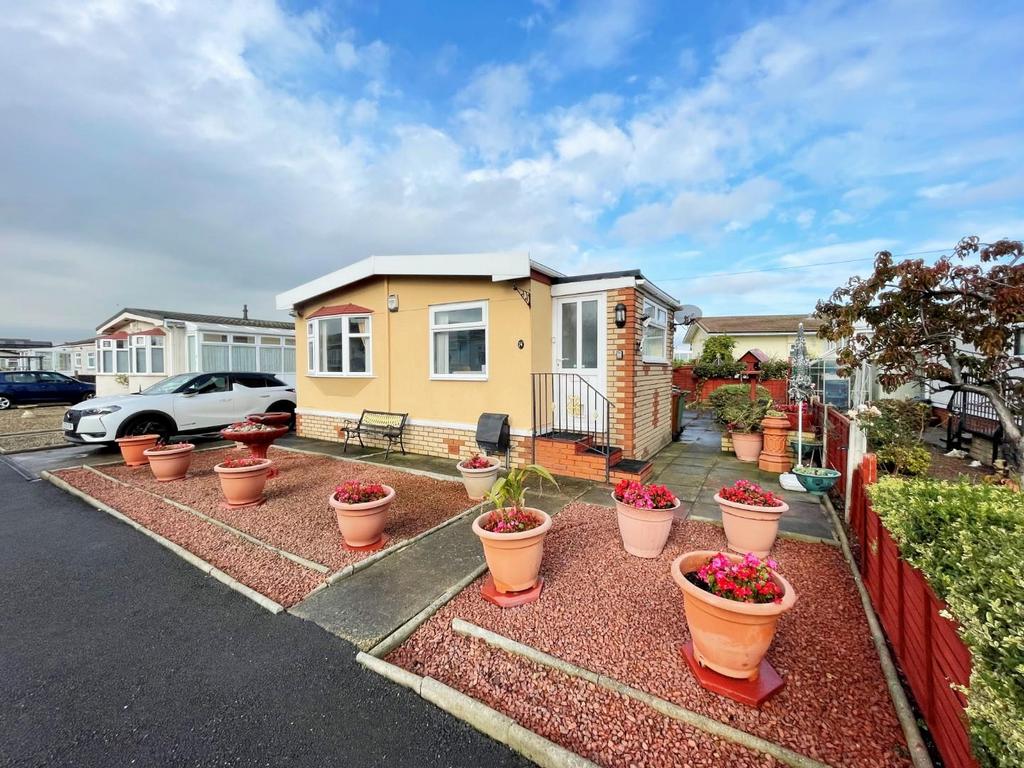 Sea Breeze Park, Queen Street, Seaton Carew, Hartlepool 2 bed park home ...