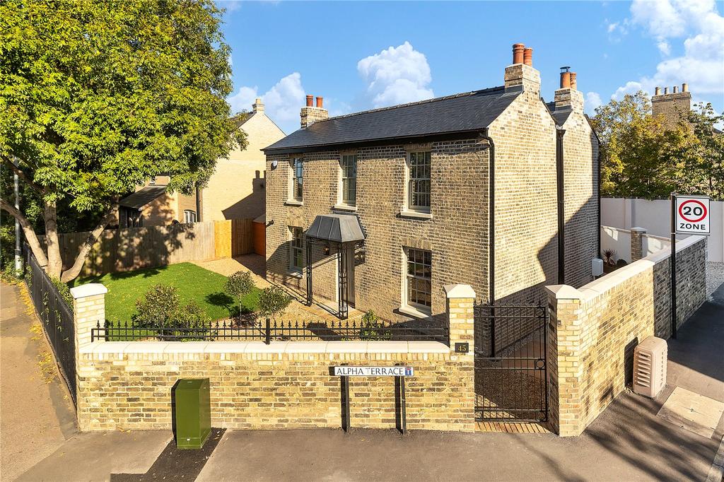 High Street, Trumpington, Cambridge... 4 bed detached house - £1,200,000