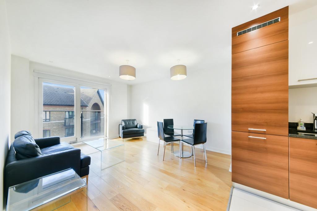 Forge Square, Isle of Dogs, London E14 1 bed apartment - £1,690 pcm (£ ...