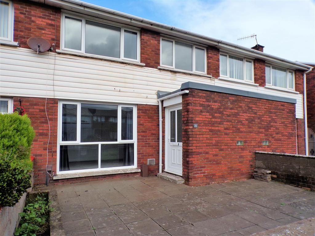 Goya Place, Port Talbot 3 bed terraced house - £750 pcm (£173 pw)